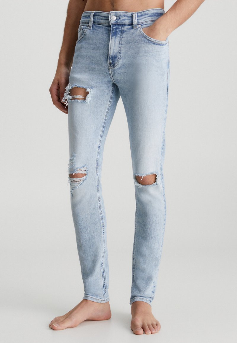 Calvin Klein Jeans SUPER SKINNY - Jeans Skinny Fit - denim light/light-blue denim - Zalando.at