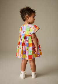 Next REGULAR FIT - Day dress - multi character/pink - Zalando