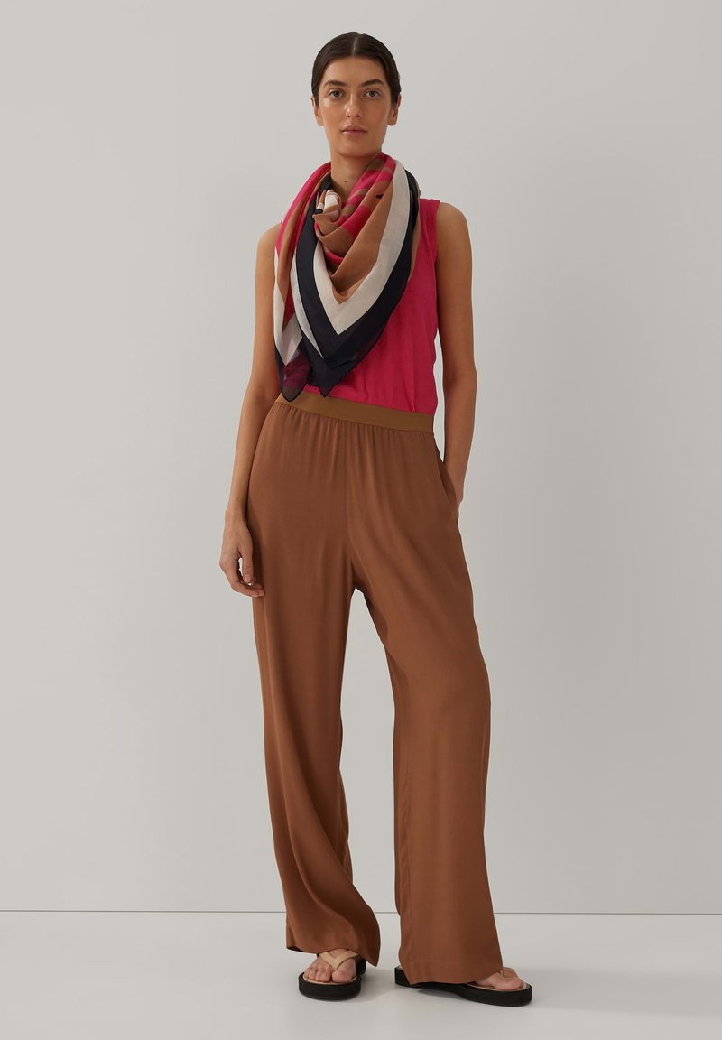 someday. BOLDA - Schal - brown hazel/braun - Zalando.at