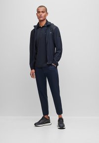 BOSS AXIS - Trainingsjacke - dark blue/dunkelblau - Zalando.ch