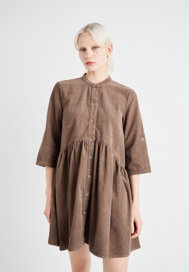 ONLY CHICACO - Shirt dress - fossil/brown - Zalando.ie