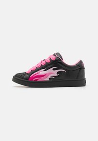 Buffalo LIBERTY - Riedlenčių batai - black/pink/juoda - Zalando.lt