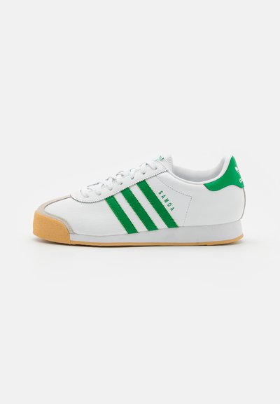 adidas Originals K74 UNISEX - Sporta apavi - core white/core black ...