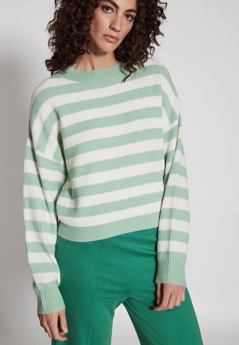 Re.draft Strickpullover - stripe pistacchio/grün - Zalando.de