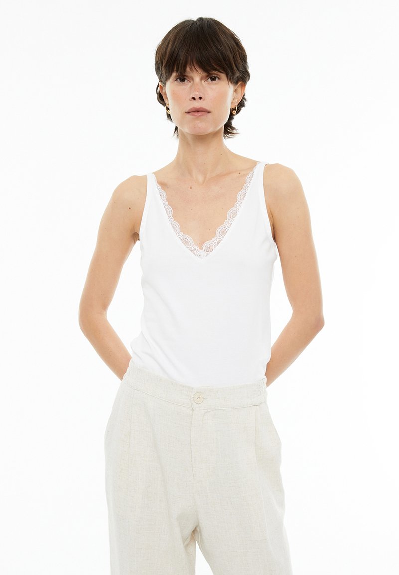 System Action Top - blanco/white - Zalando.ie