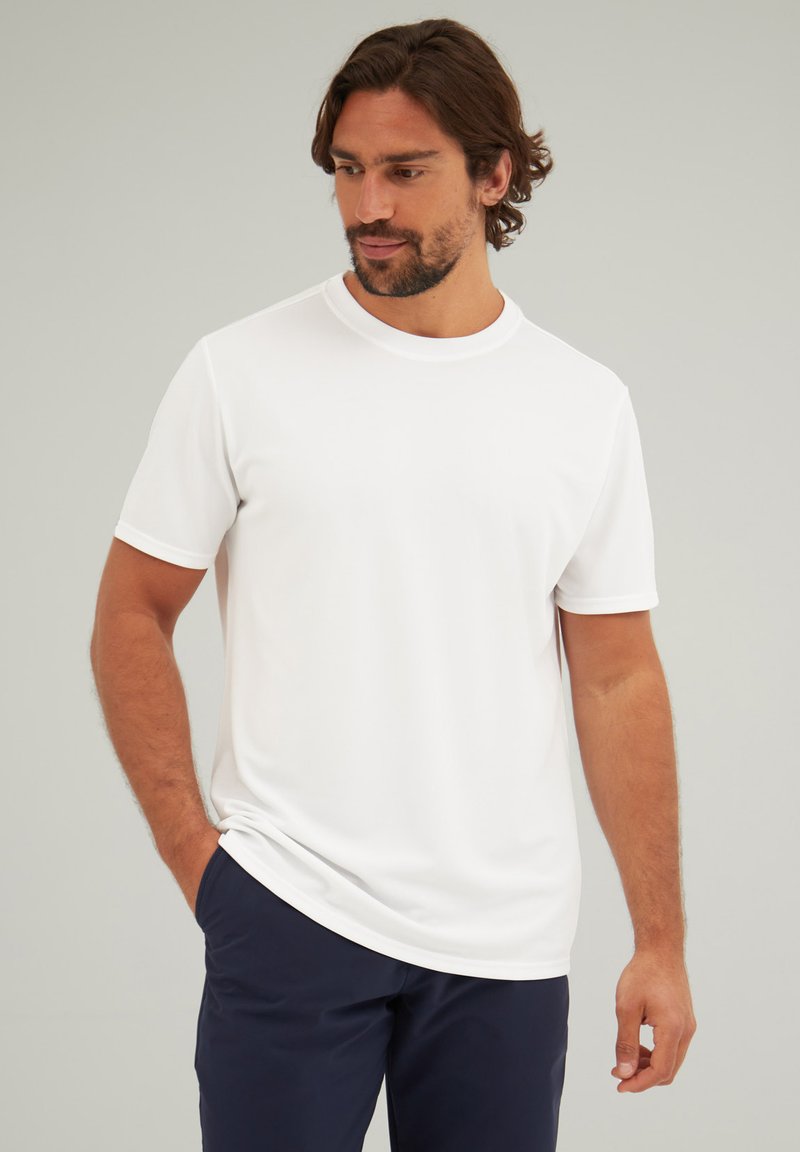 Sepiia NON IRON STAIN REPELLENT - T-shirt basic - white/zwart - Zalando.nl