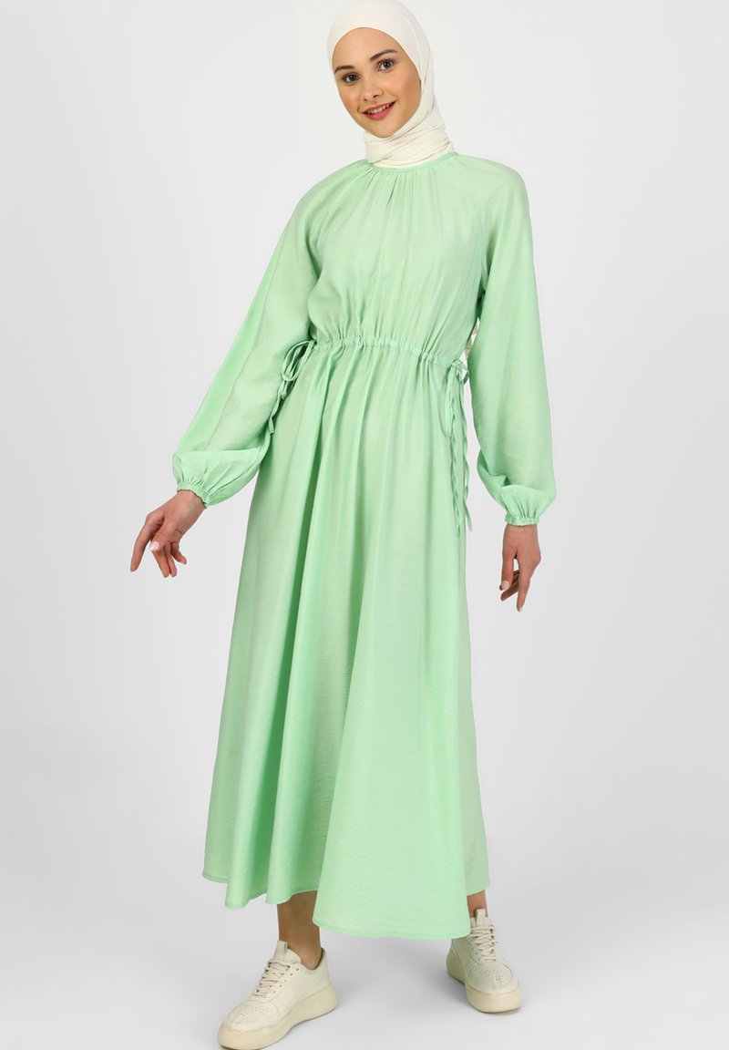 Modanisa CREW NECK BEN - Robe longue - light green/vert clair - ZALANDO.FR