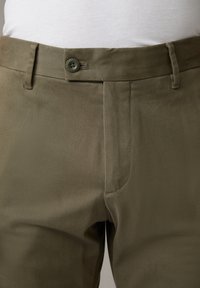 Strellson CODE - Chino - oliv - Zalando.ch