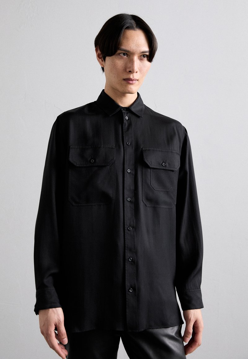 Neil Barrett OVERSHIRT CHEST POCKET DETAIL LONG SLEEVE - Camicia ...