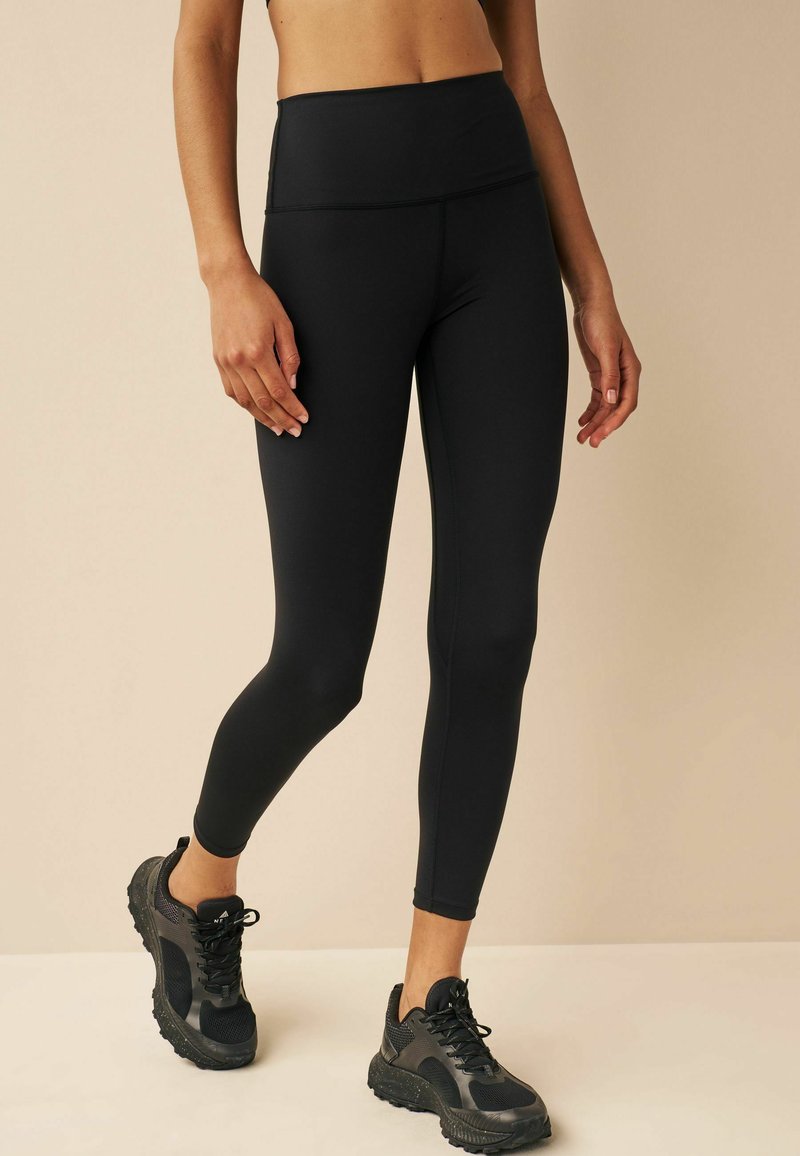 Next SCULPTING TALL - Retuusid - püksid - ultimate black technical/must ...