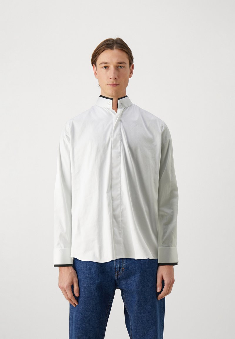 KARL LAGERFELD MODERN FIT - Camisa - white/black/blanco - Zalando.es