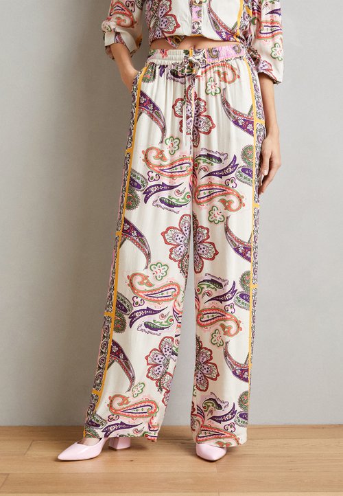 Tøj, sko & accessories online | Zalando