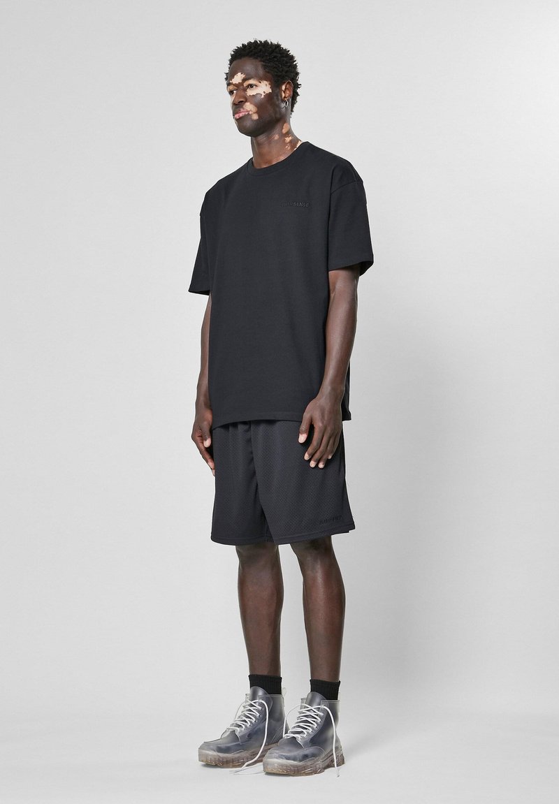 9N1M SENSE T-shirt basic/czarny - Zalando.pl