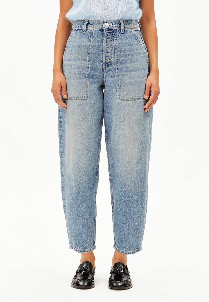 ARMEDANGELS BAARLY CARPENTER - Baggy Jeans - andromedar/rinsed denim ...