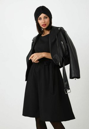 Maison Form'elle BELTED - Robe de jour - black/noir - ZALANDO.FR