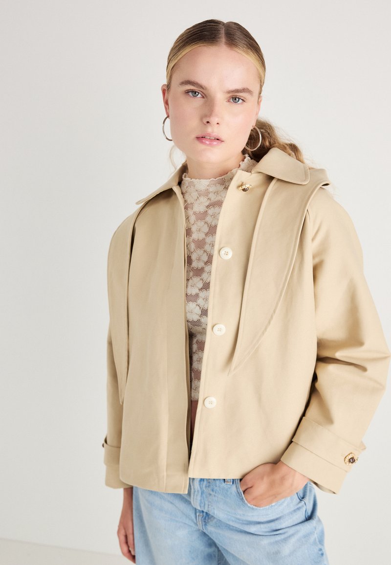 Sister Jane GALLERIA HOODED JACKET - Lichte jas - tan/beige - Zalando.be