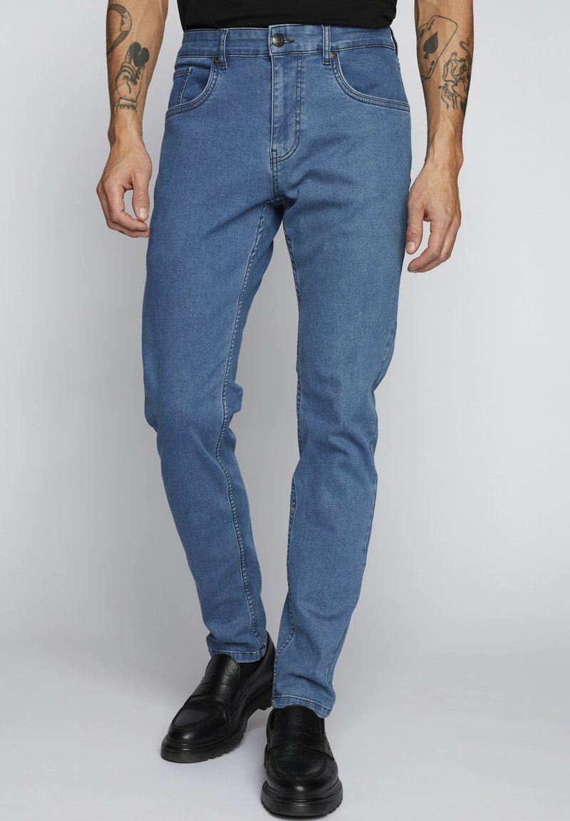 Matinique MAPETE - Straight leg jeans - light washed denim/lichtblauw ...
