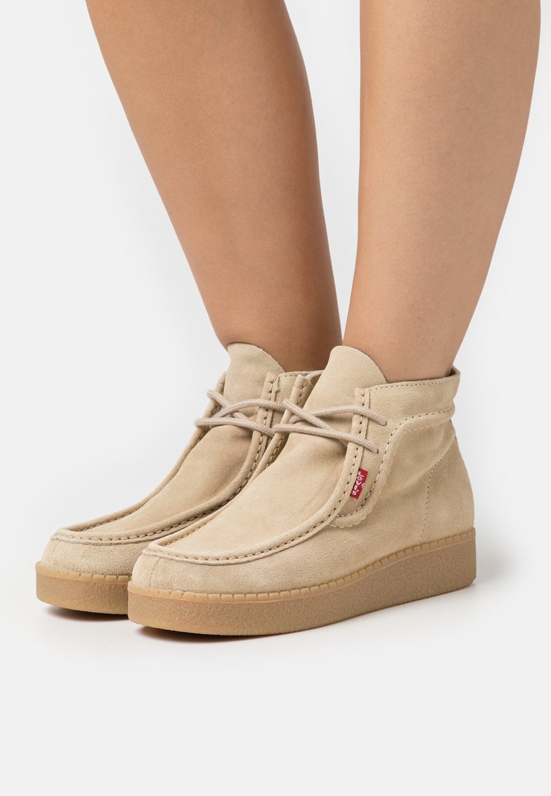 Levi's® RED TAB - Ankelboots - light beige/beige - Zalando.se