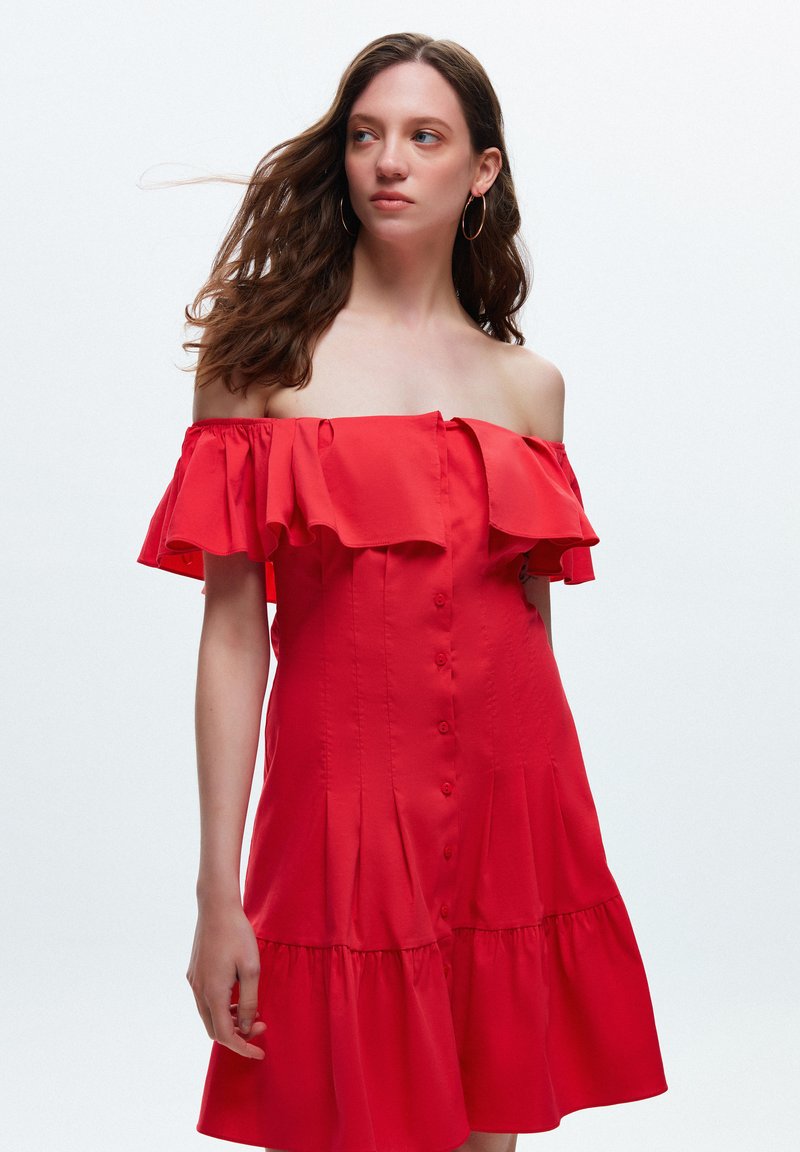 adL OFF THE SHOULDER RUFFLED MINI - Robe de jour - red/rouge - ZALANDO.FR