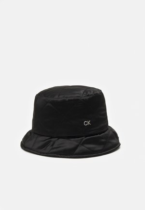 Calvin Klein MONOGRAM REVERSIBLE BUCKET HAT - Hut - black/schwarz ...