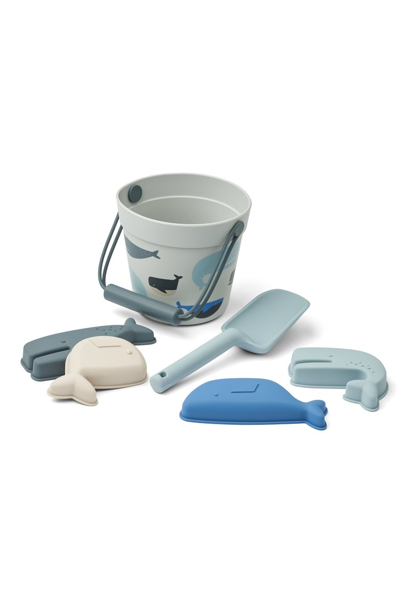 Liewood DANTE WHALES BEACH SET UNISEX - Juguete para el agua - cloud ...