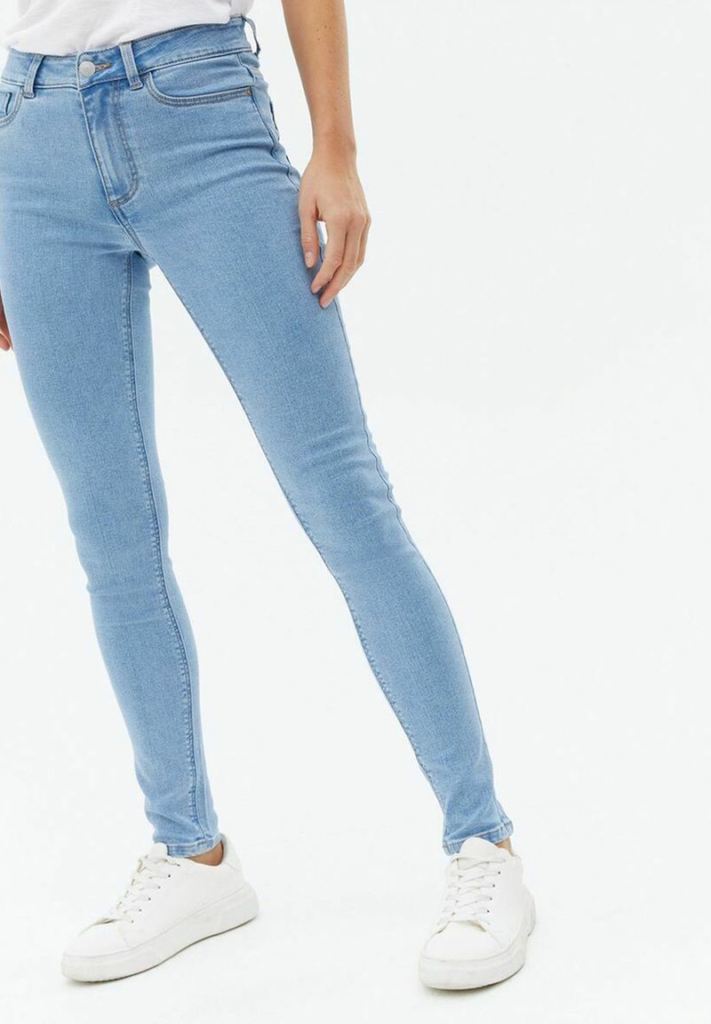 New Look RISE AMIE - Vaqueros pitillo - pale blue/azul - Zalando.es