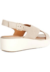 Geox D LAUDARA - Sandalias con plataforma - sand/tierra - Zalando.es