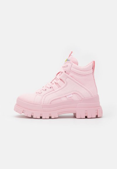 Buffalo sko til damer, herrer & børn online | ZALANDO