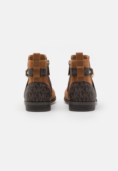 Michael Kors Kids EMMA KINCAID 2 - Botines - caramel/marrón - Zalando.es