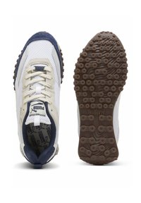 Puma BLKTOP RIDER PREPPY - Laufschuh Trail - white silver mist/weiß ...