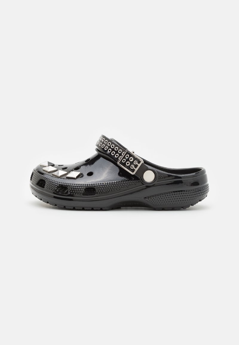 Crocs CLASSIC STUDDED UNISEX - Mules - black - Zalando.ie