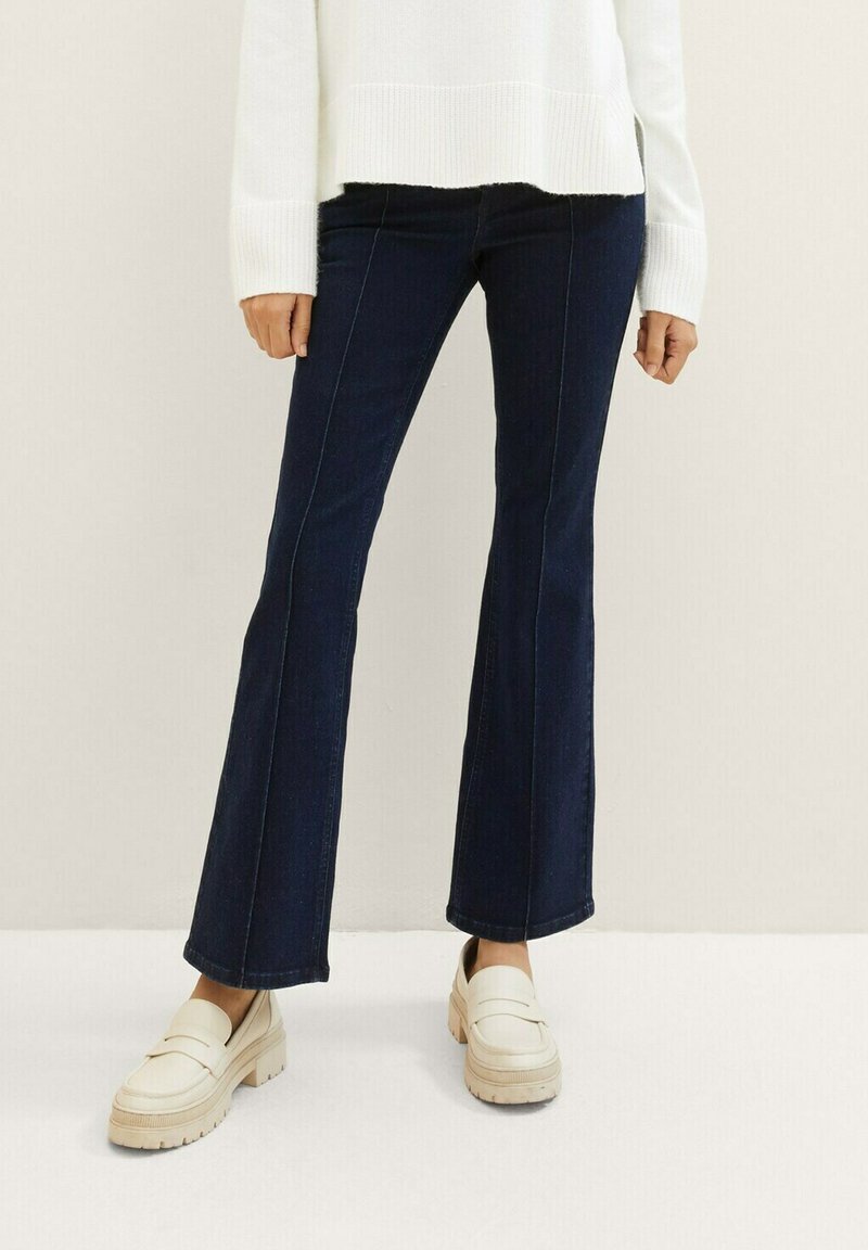 TOM TAILOR ALEXA NARROW BOOT - Jeans Bootcut - clean rinsed blue denim ...