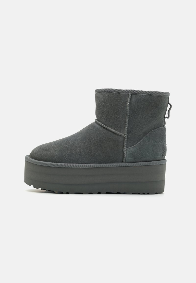 UGG CLASSIC MINI PLATFORM - Botines con plataforma - rainstorm/gris ...