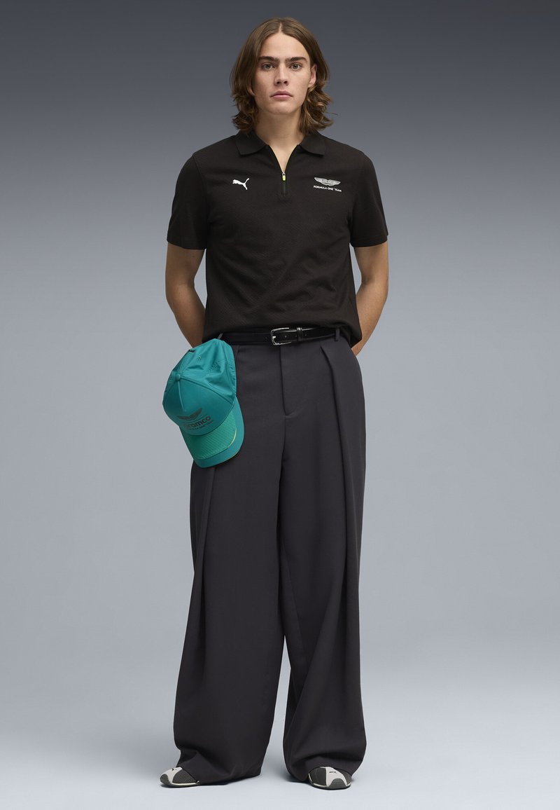 Puma ASTON MARTIN ARAMCO F1® TEAM JACQUARD - Piké - black/svart ...
