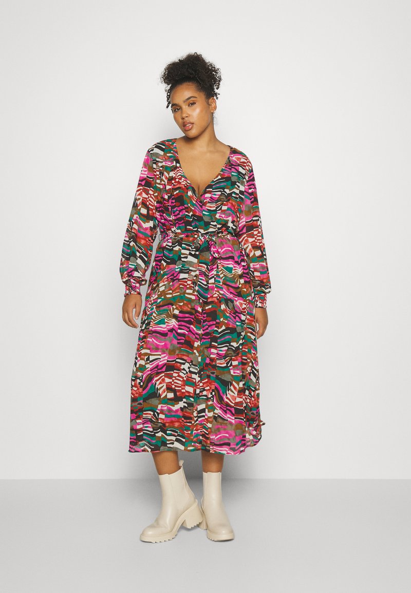Vero Moda Curve VMCCARO DRESS - Vapaa-ajan mekko - black/musta - Zalando.fi