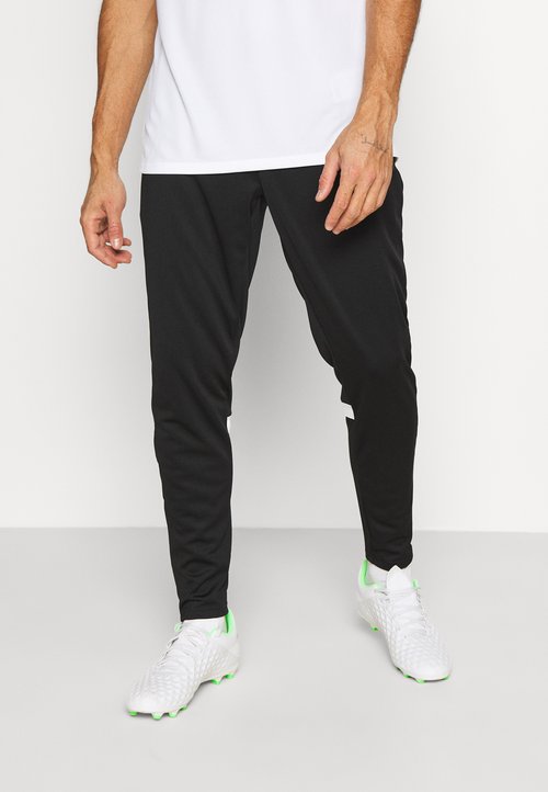 Nike Performance Pant Taper Jogginghose Black White Schwarz