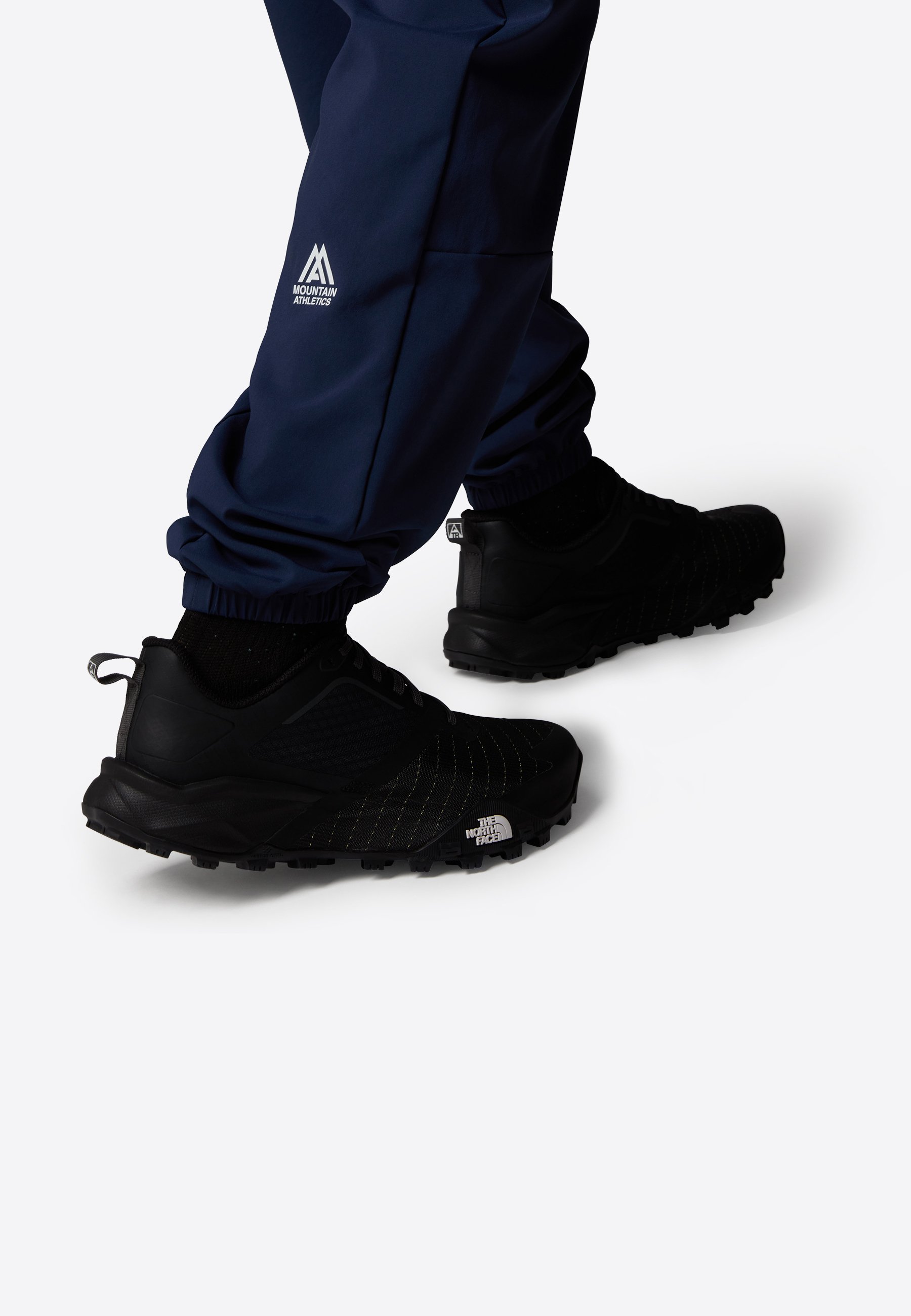 The North Face MOUNTAIN ATHLETICS Tracksuit bottoms summit navy blue Zalando