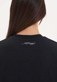 Ed Hardy DEVIL IN DETAILS - T-Shirt print - black/schwarz - Zalando.at