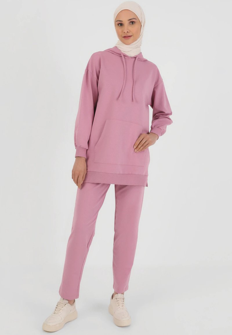 Modanisa SET-REFKA BASIC - Tuta - mottled pink/rosa screziato - Zalando.it