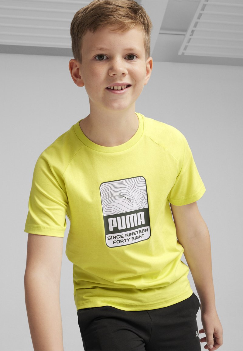 Puma GRAPHIC - Print T-shirt - lime sheen/green - Zalando