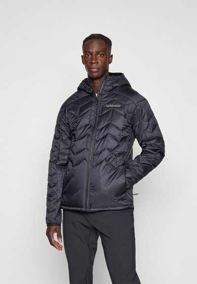 Peak Performance online på Zalando