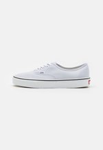 Vans AUTHENTIC UNISEX - Sporta apavi - color theory/halogen blue/zils ...
