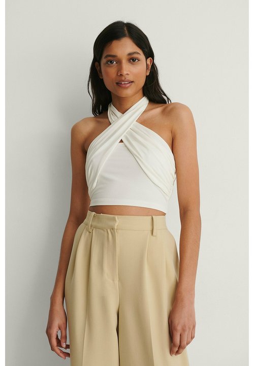 Neckholder Tops | Zeig uns deine Rückansicht | ZALANDO
