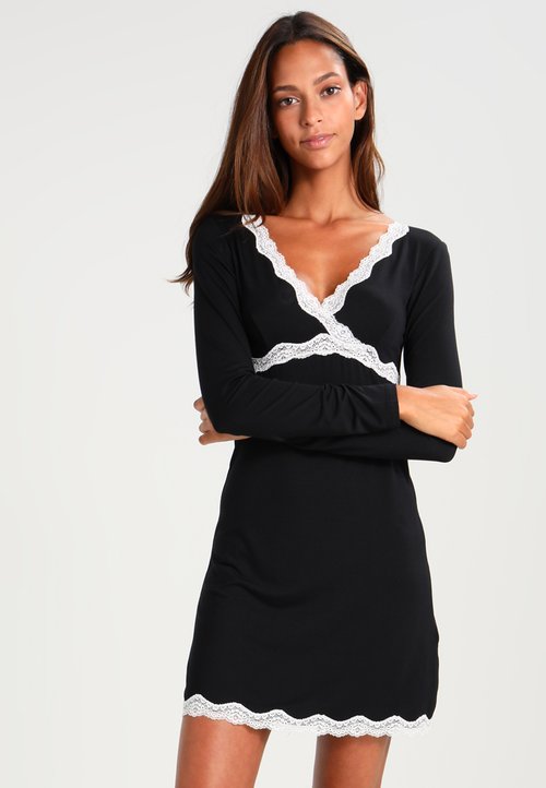 Anna Field online på Zalando
