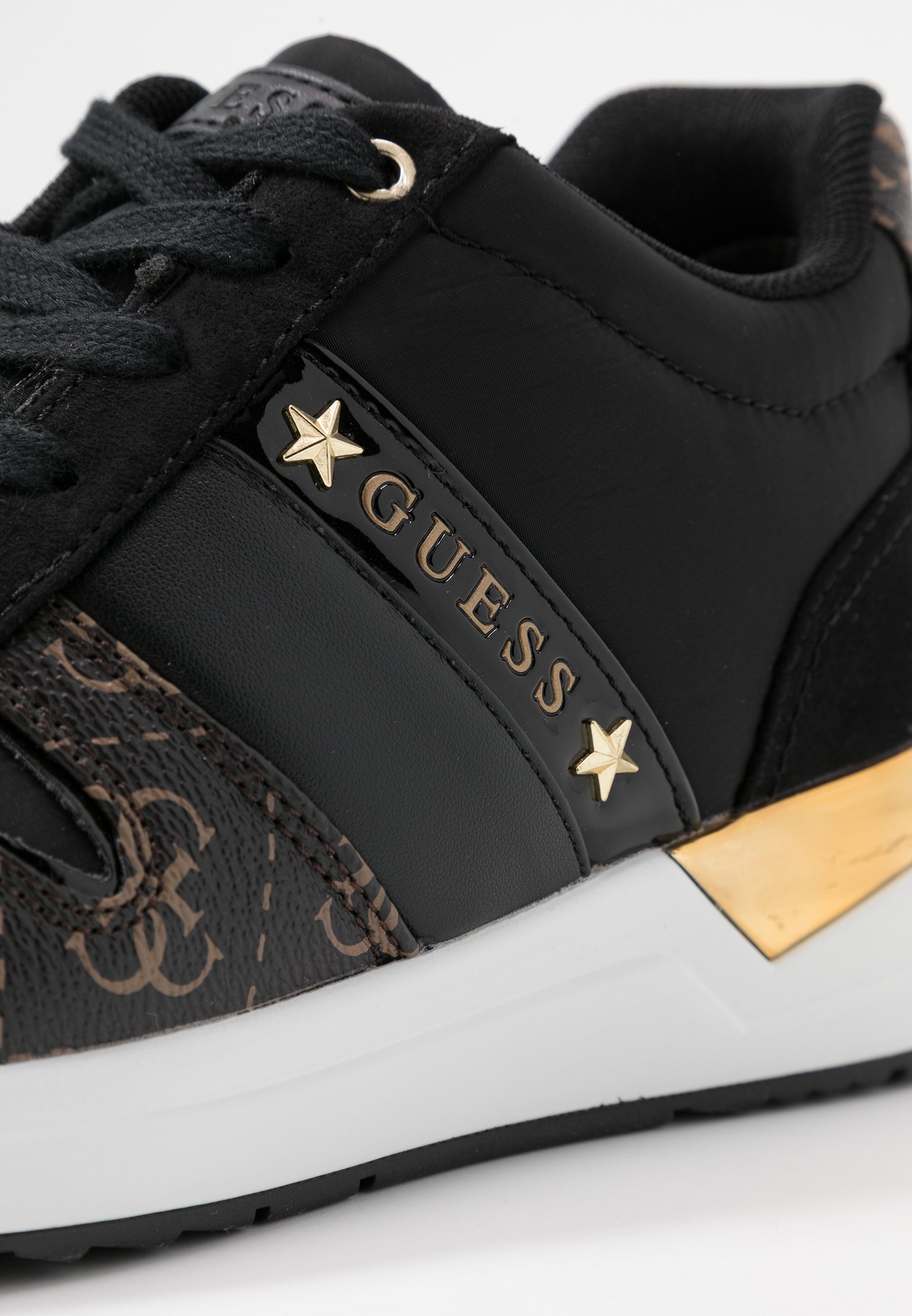 Venta > zalando guess niña > en stock