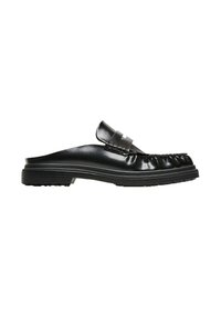 Bershka Clogs - black - Zalando