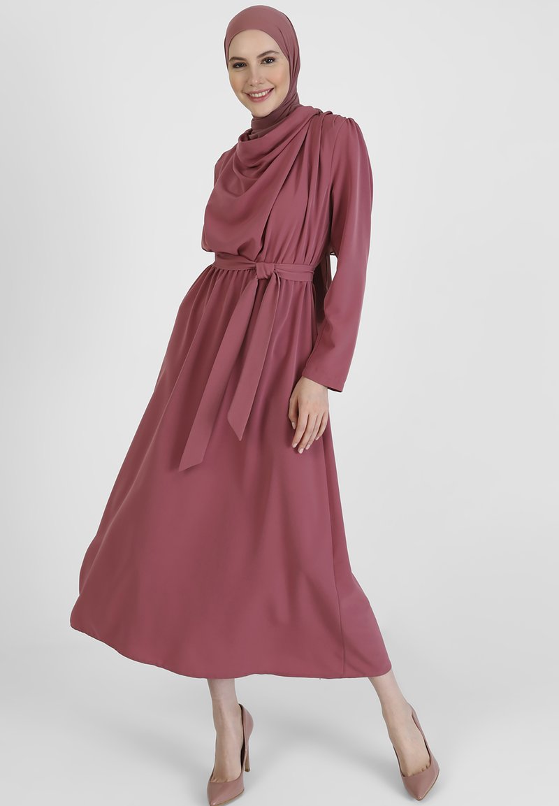 Modanisa MODEST REFKA - Freizeitkleid - mottled pink/rot - Zalando.de
