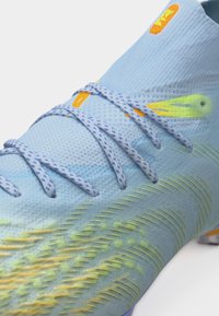 Puma FUTURE 9 ULTIMATE LIGHT UP FG - Fußballschuhe für festen ...