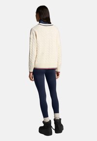 OYSHO V-NECK WITH MINI CABLES - Jumper - stone - Zalando