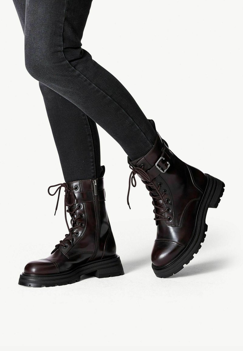 Tamaris Bottines à lacets - Bottines à lacets/rouge - ZALANDO.FR